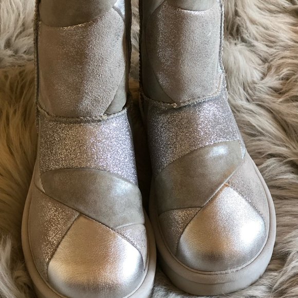 UGG | Shoes | Ugg Nib W Classic Glitter Patchwork Shoe Size 5 | Poshmark